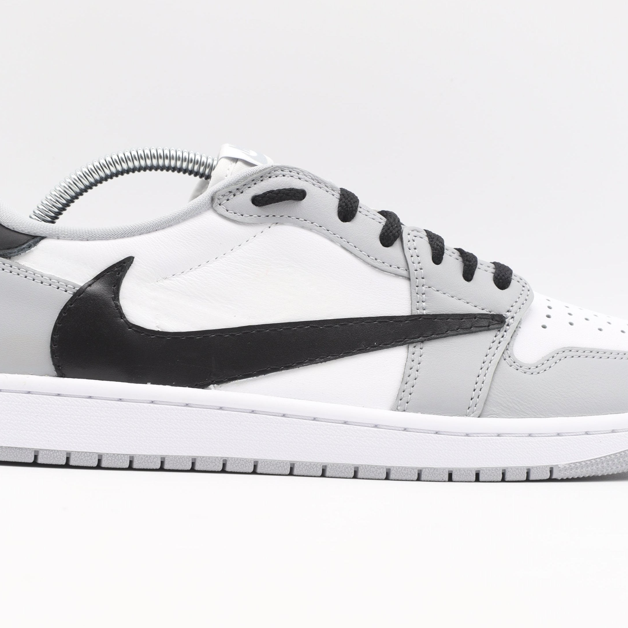Nike Jordan 1 Pastel Grey V2 PlatinumShoeCare